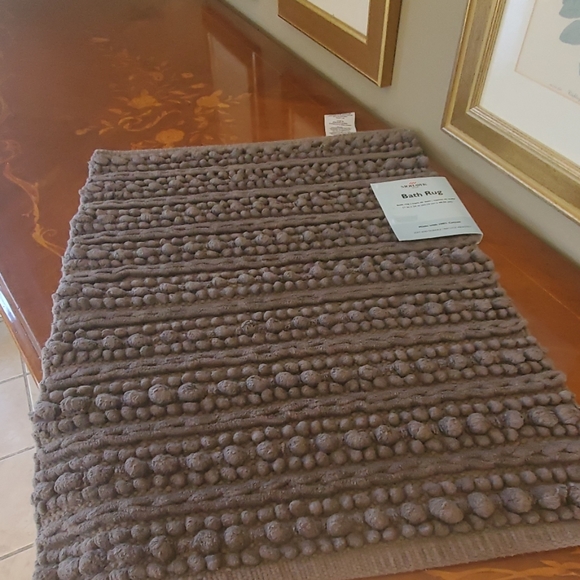 Mohawk | Bath | Mohawk Bathroom Rug New | Poshmark